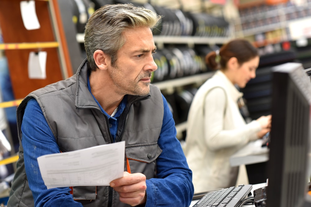 What are EDI Invoices? Definition & How They Work, Explained